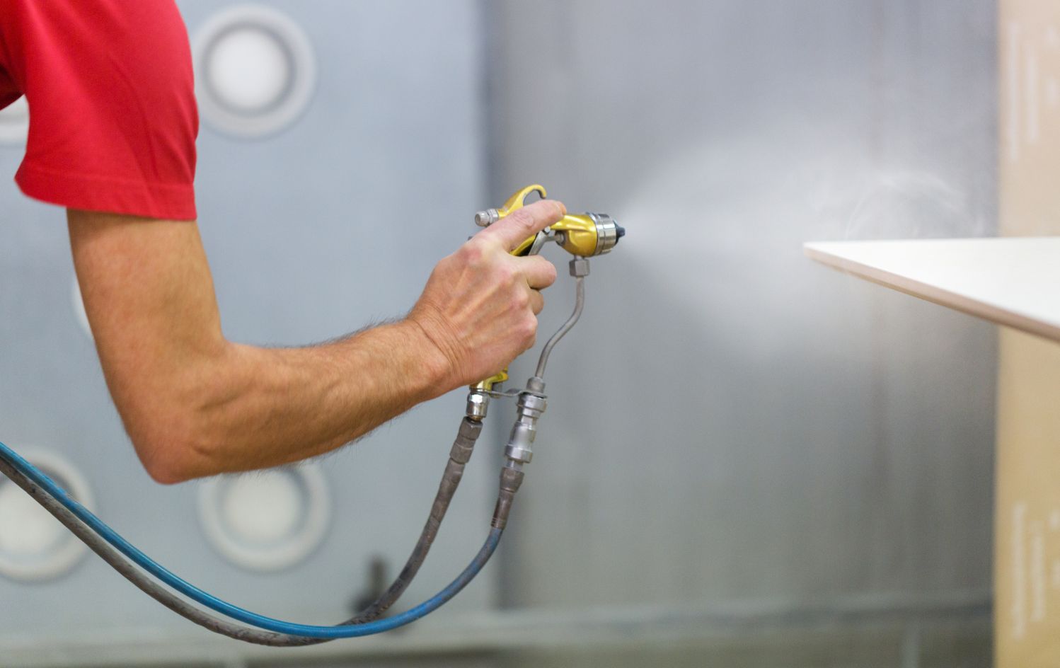 木製家具の塗装の違い｜ウレタン・オイル・ワックスを木工職人がやさしく解説｜Twigs&Dwarf